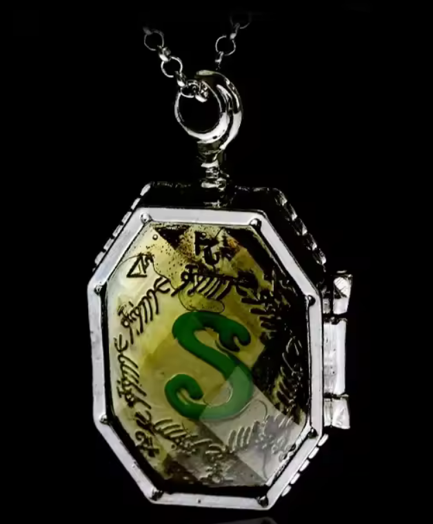 Harry Potter Slytherin Locket – Delivery Moris – Order Online in Mauritius